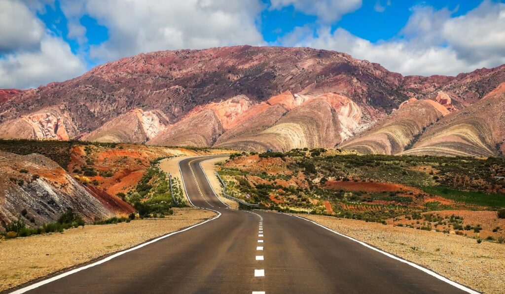 La Quebrada de Humahuaca, una ruta para conocer las tradiciones e ...